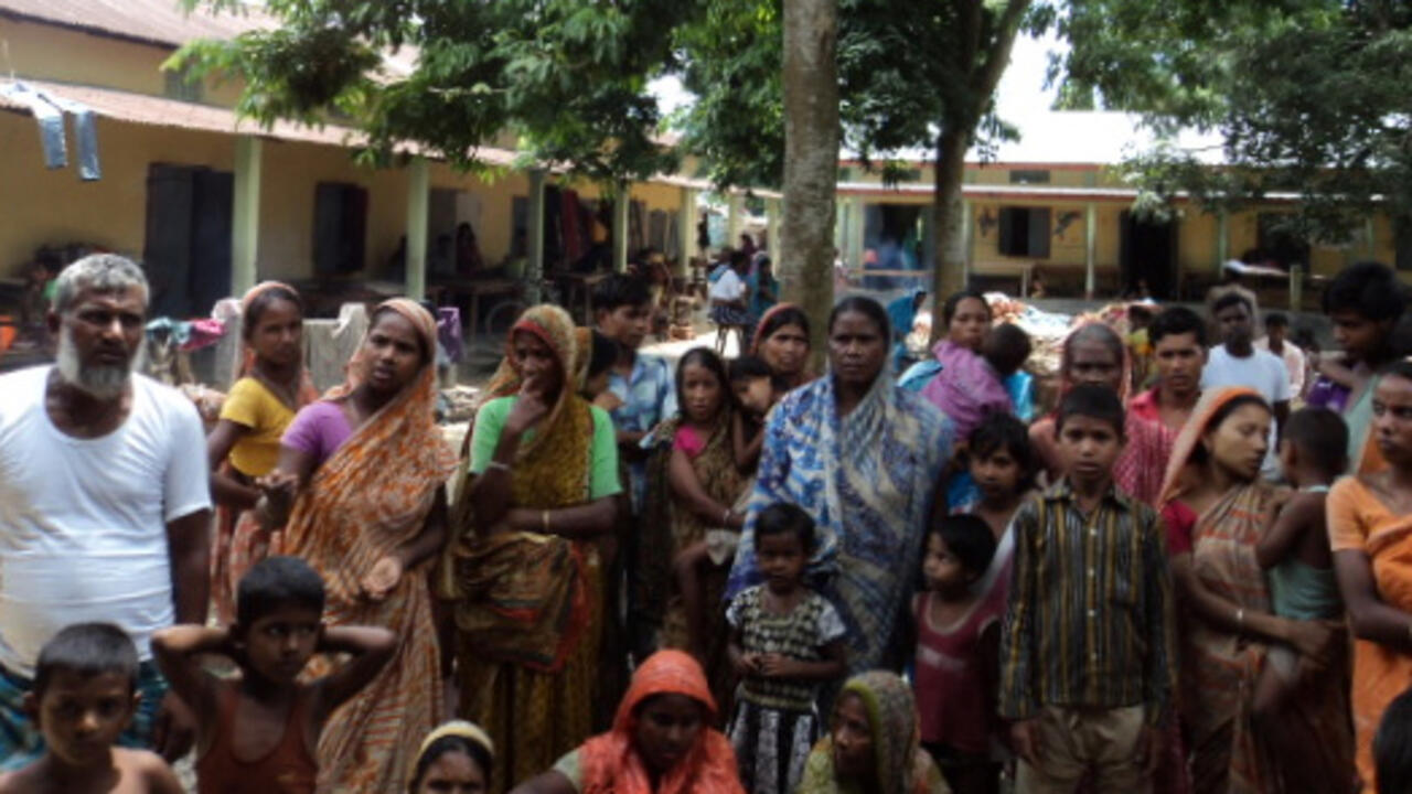 Ethnic riots leave thousands homeless in northeast India: “They’re in a ...