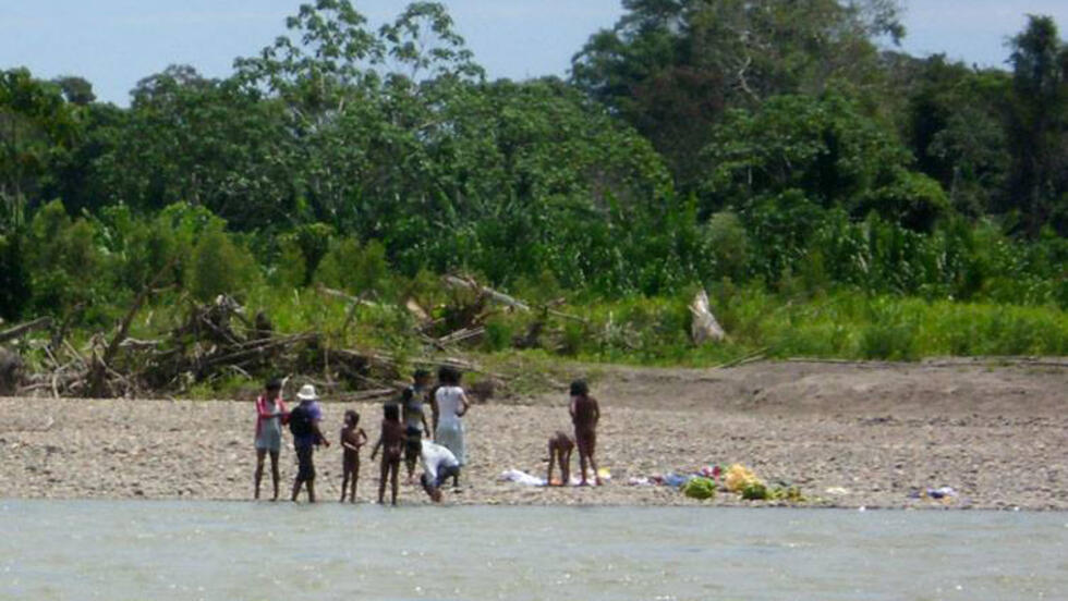 Human safaris threaten the Mashco-Piro in Peru