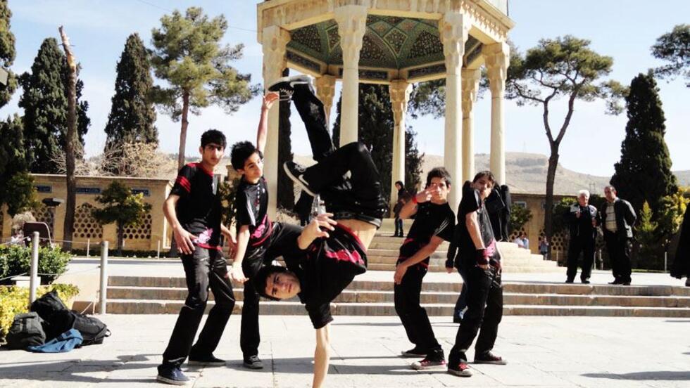 Iran’s underground hip hop dance scene