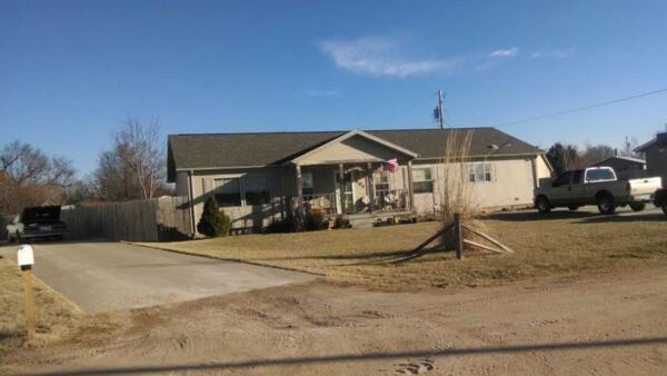 Kansas town woos modern-day settlers with promise of free land