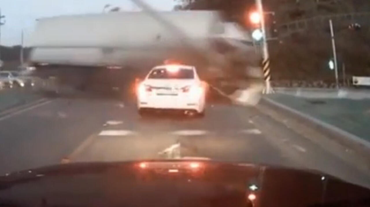 Images spectaculaires d’accidents automobiles en Russie, très mauvaise ...