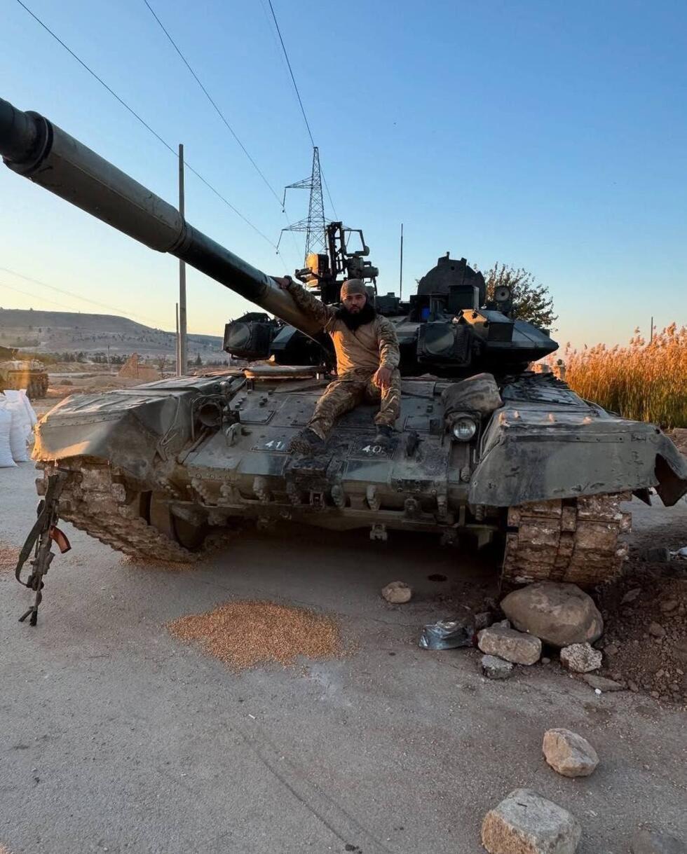 Fighter jets, tanks and more: Syrian army’s retreat from Aleppo is a ...