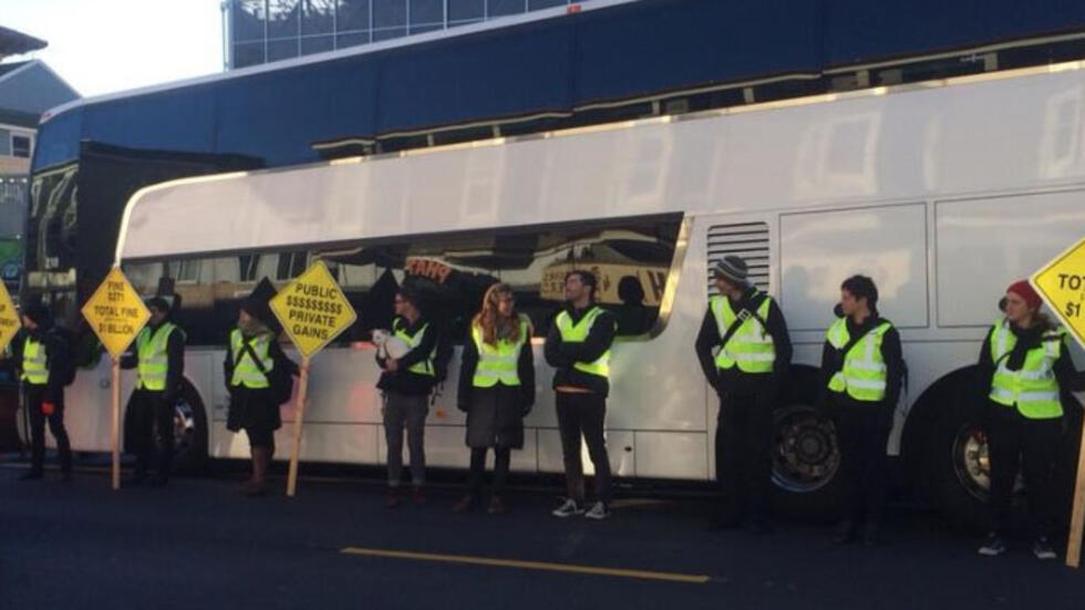 Backlash against Google bus exposes San Francisco’s identity crisis