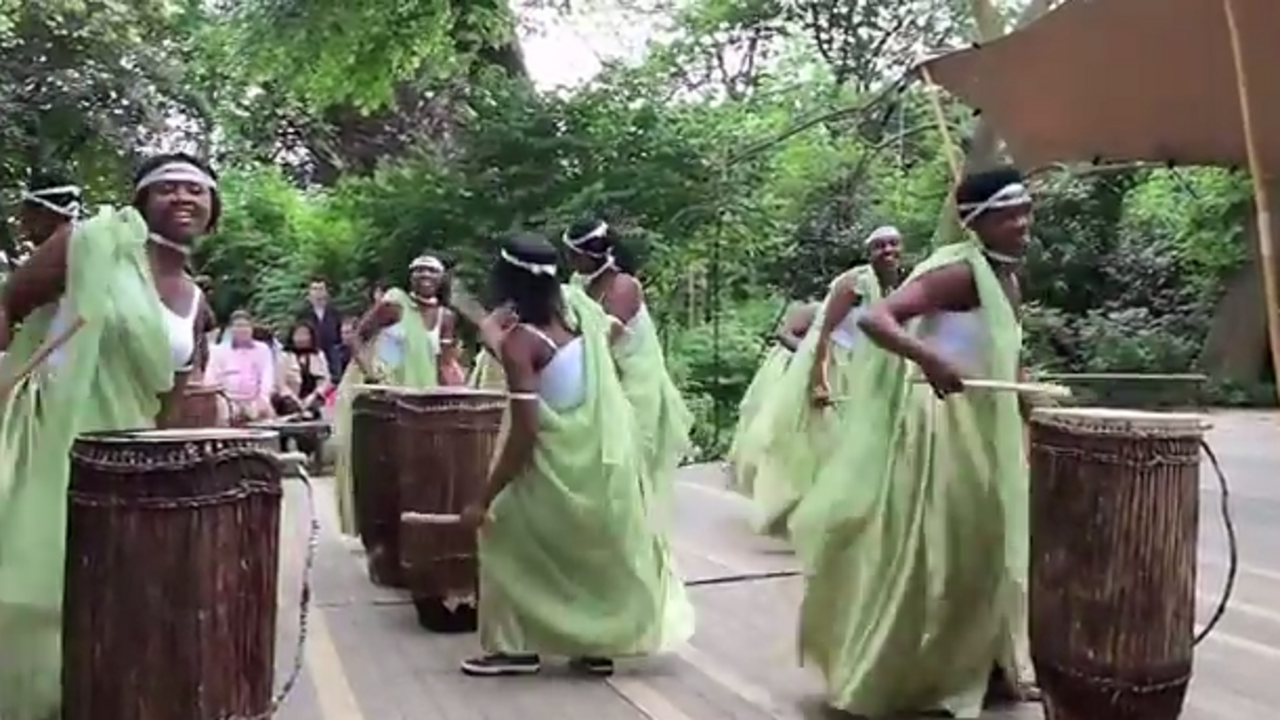 Des Rwandaises battent le rythme de la réconciliation dans les Grands Lacs