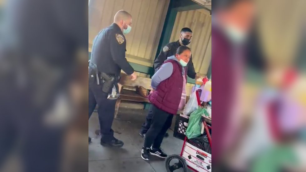 Advocates decry the arrest of a fruit vendor in New York’s subway after ...